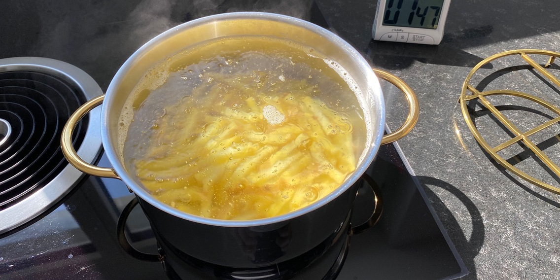 Are parboiling and vinegar the secret for perfect homemade chips? - Galaxus