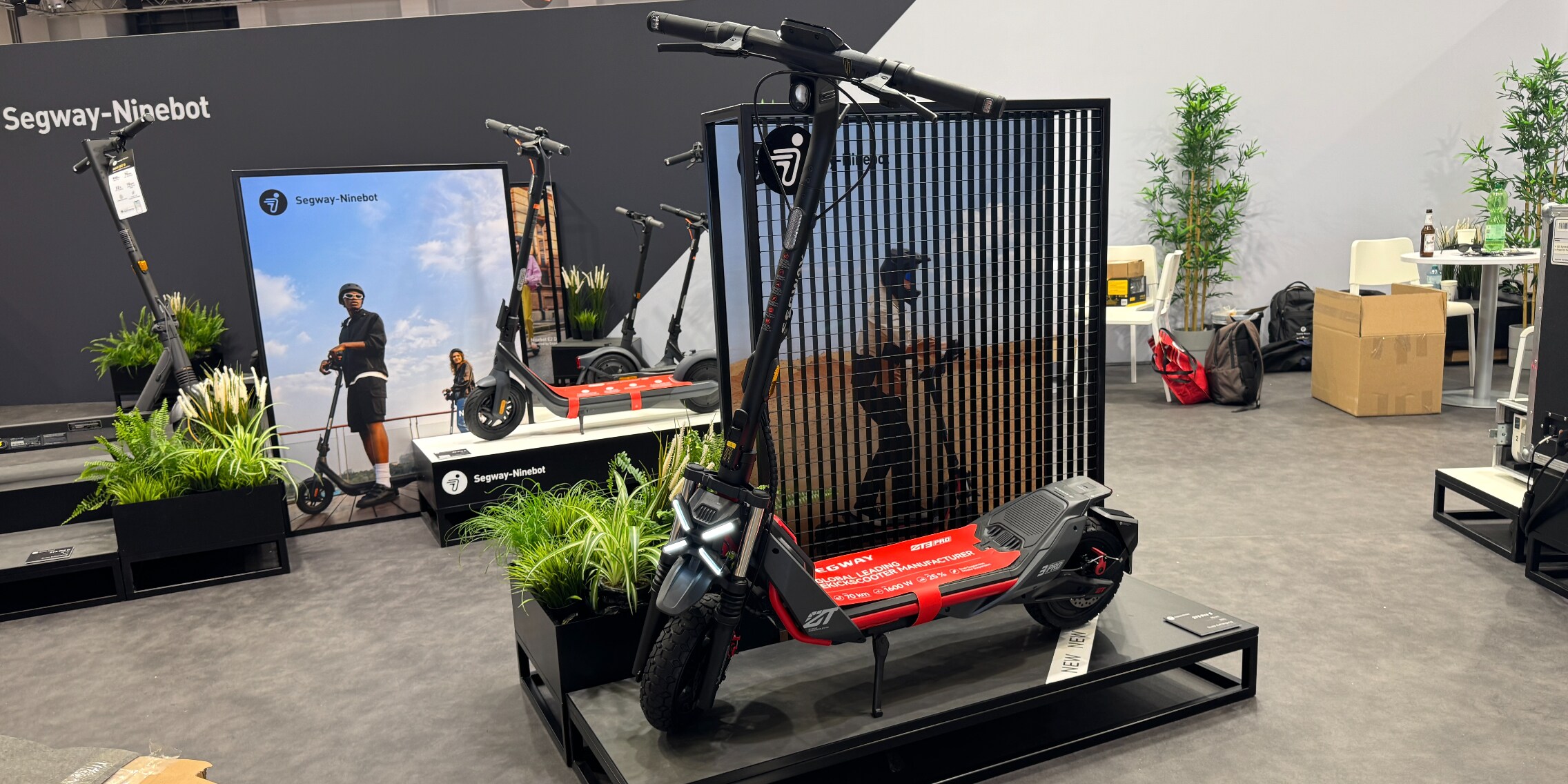 Segway ZT3 Pro: il nuovo e-scooter è tutto fuoristrada - Galaxus