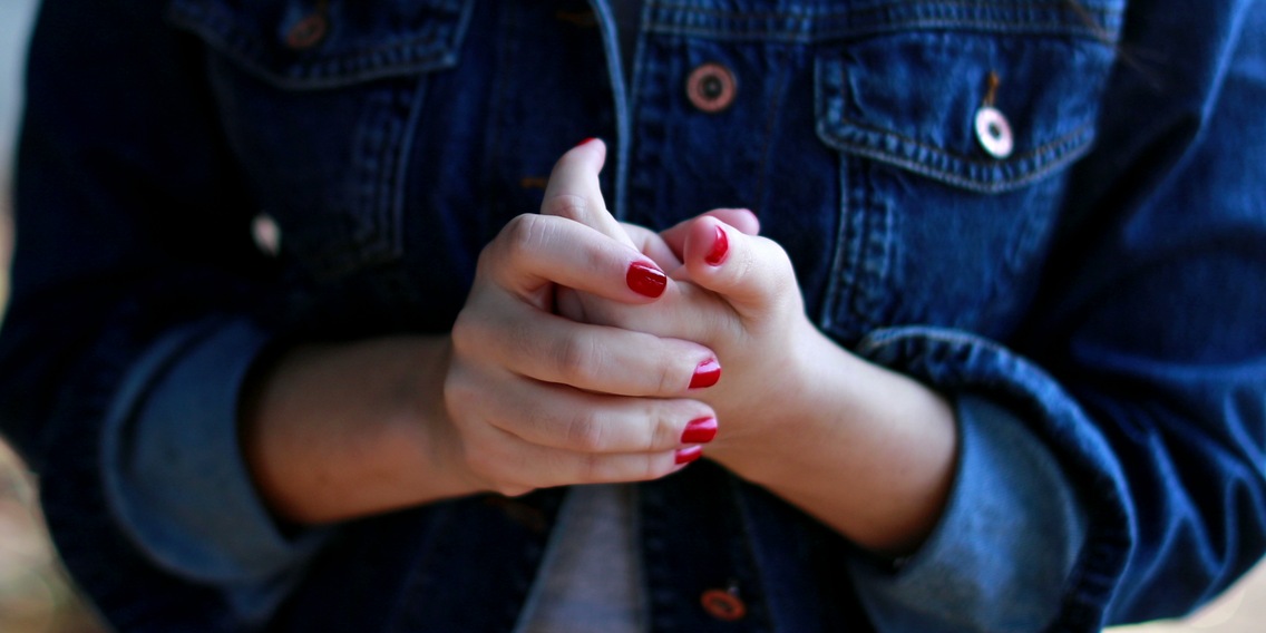 Ist Fingerknacken wirklich ungesund für deine Gelenke? - Galaxus